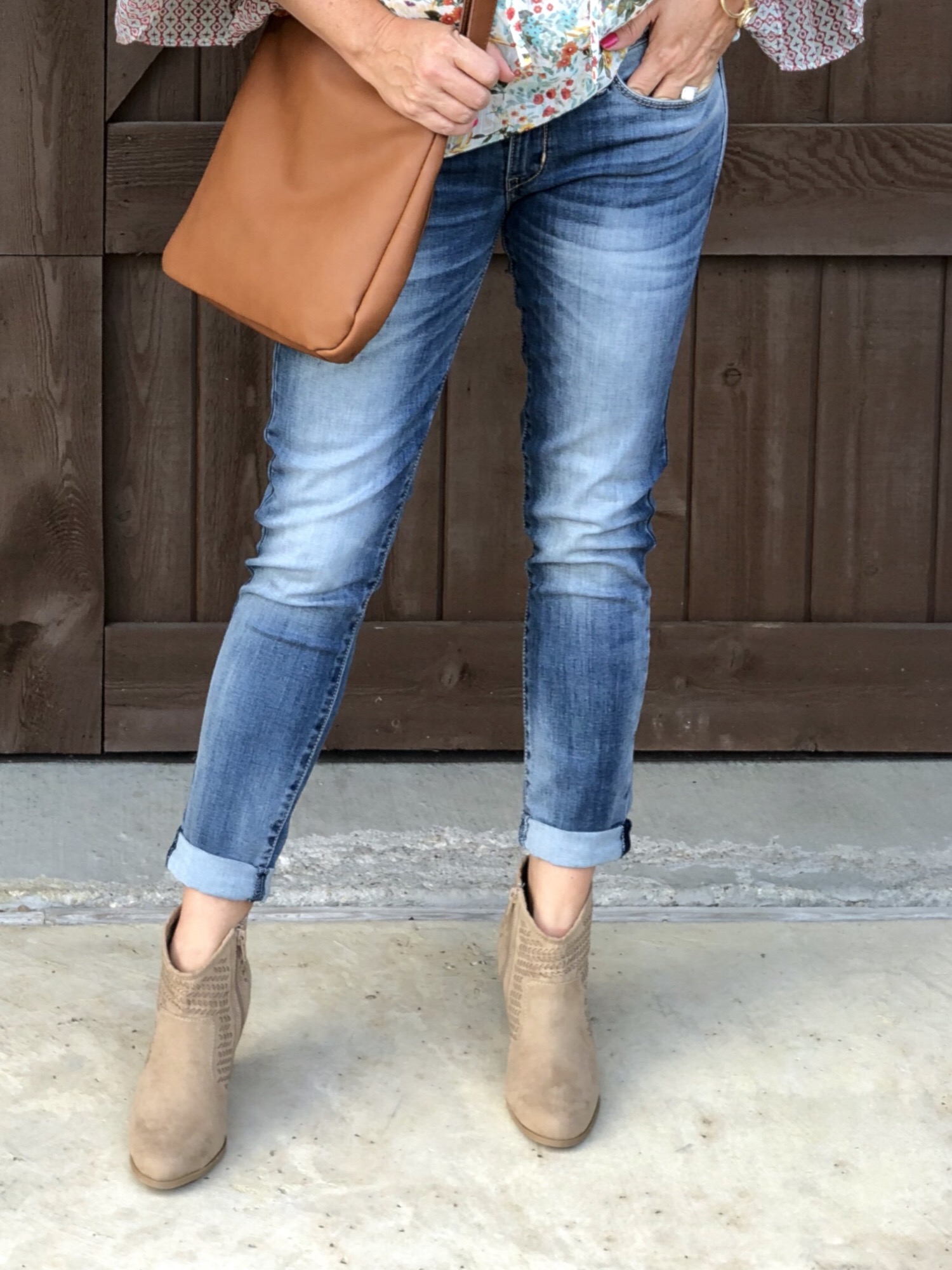 Boyfriend Jeans 2 Ways — Sheaffer Told Me To